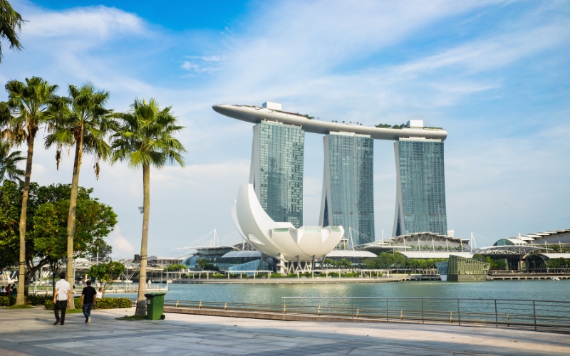 Adapting U.S. Business Strategies for Success in APAC Markets